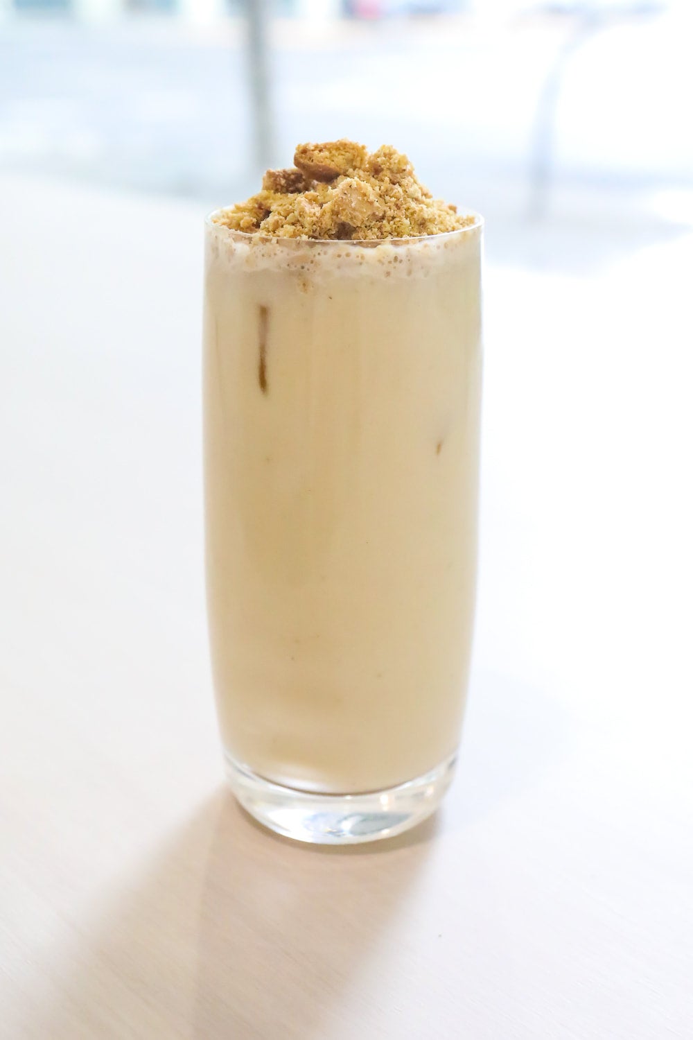 BUBBLE TEA DOCKLANDS biscoff latte | MIN